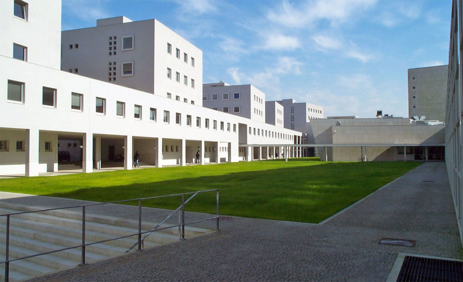 Institute - ICS — Instituto para a Construção Sustentável